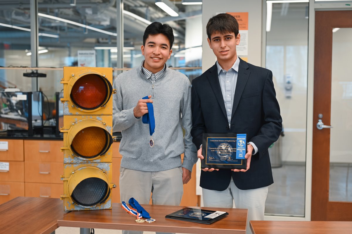GCDS Students Win Top Prizes at 2025 Connecticut Science Fair | News ...